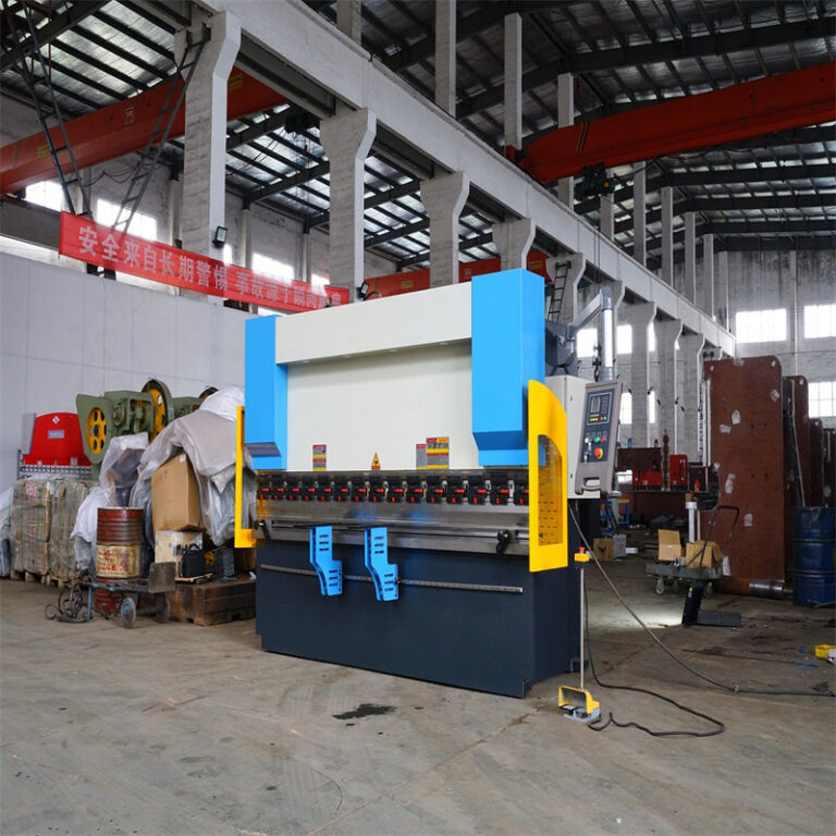 Hydraulic Press Bending Machine - RAYMAX